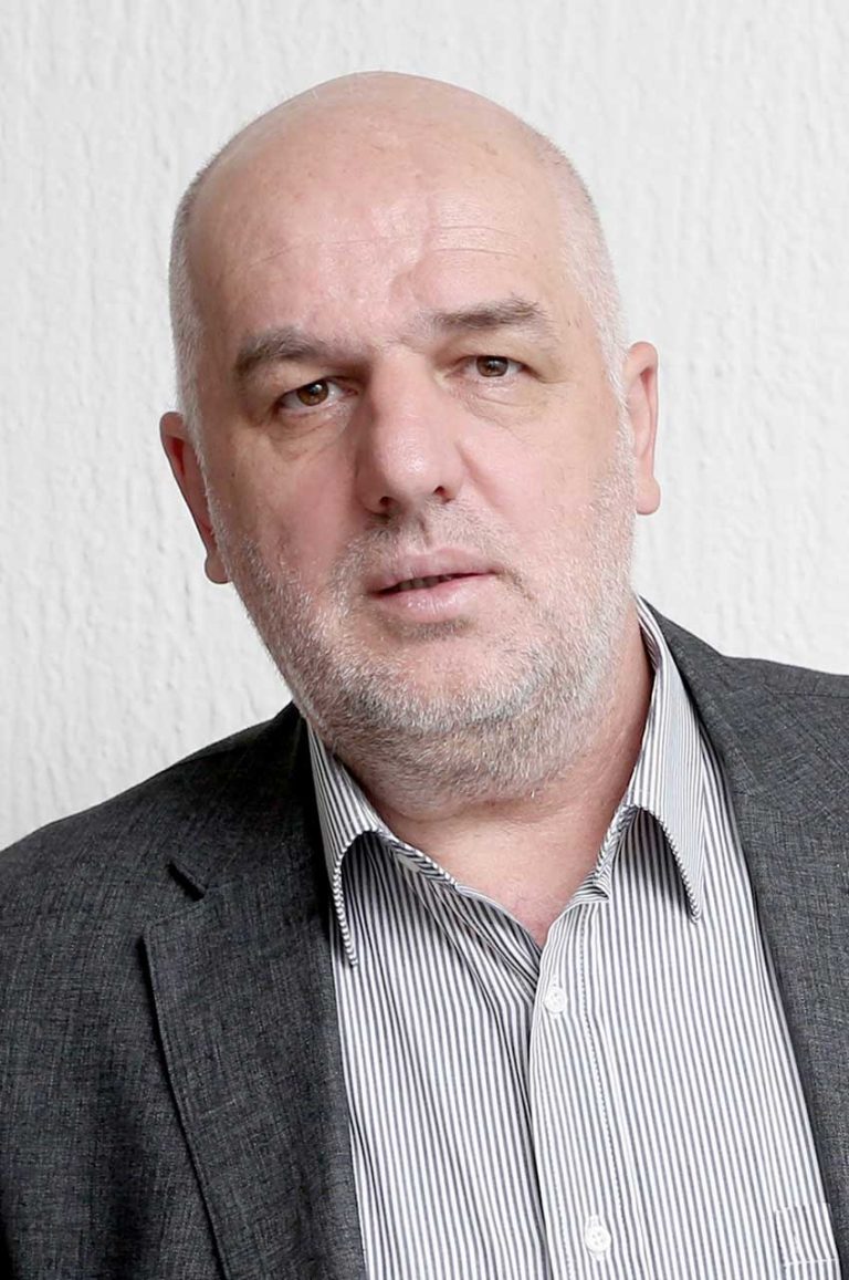 Amir Zukić — Imovina političara u Bosni i Hercegovini